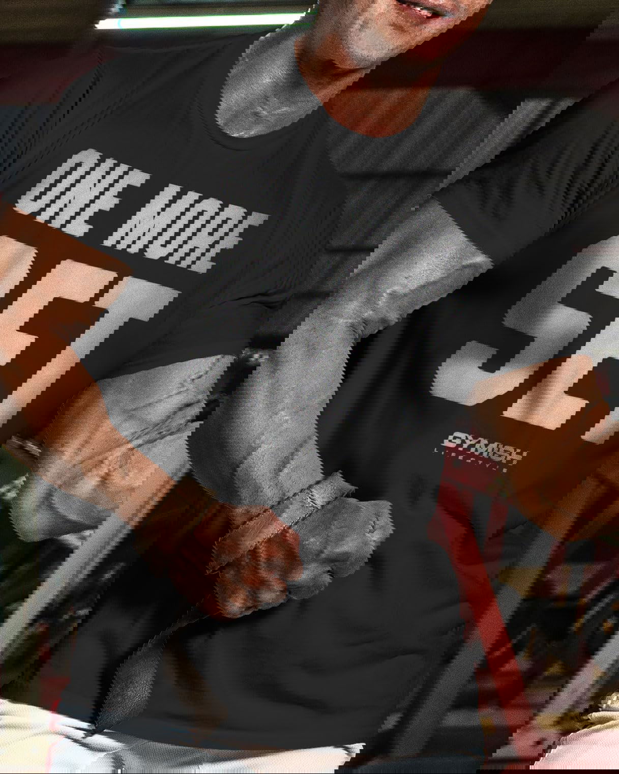 Open media 8 in modal