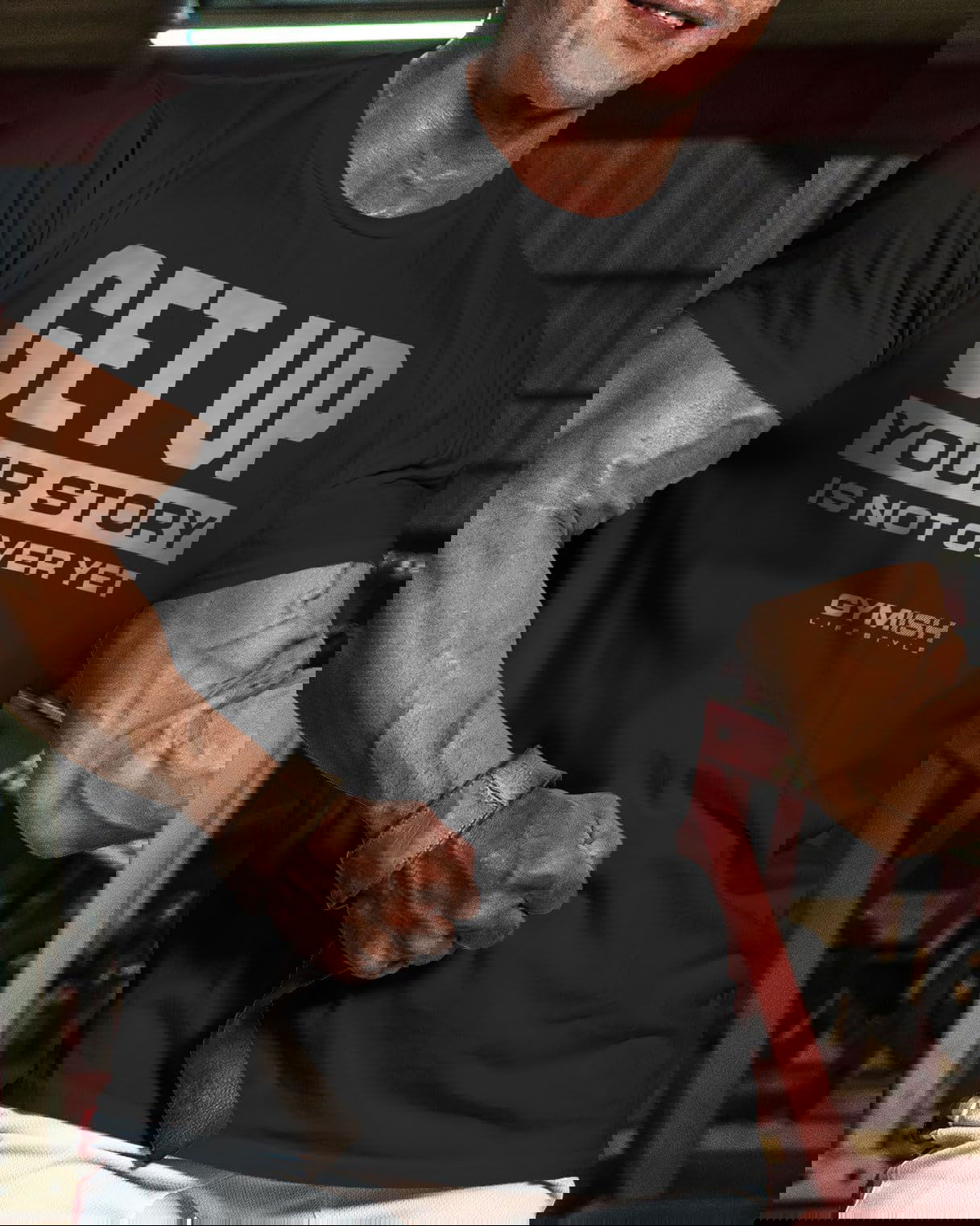 Open media 8 in modal